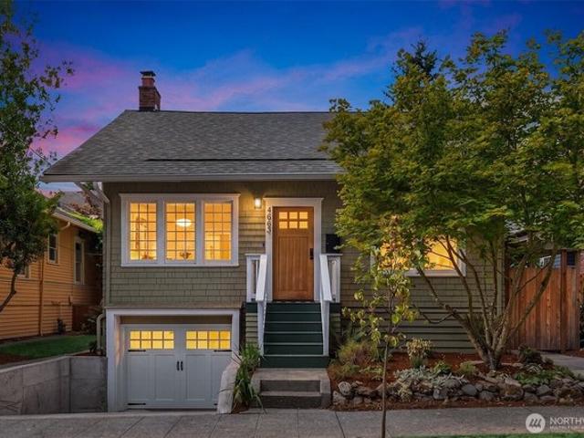 4663 1st Ave NE, Seattle, WA 98105