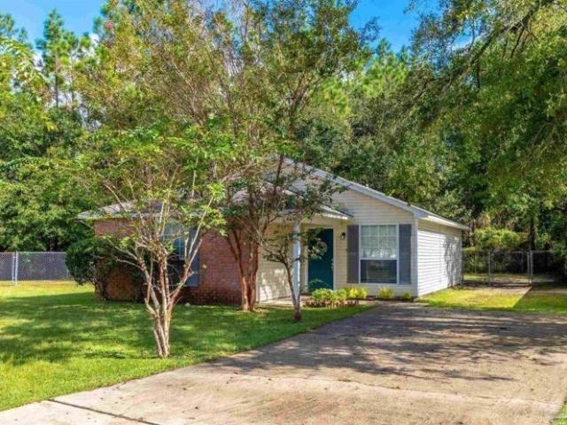 466 Bay Pine Villa Dr, Pensacola, FL 32506