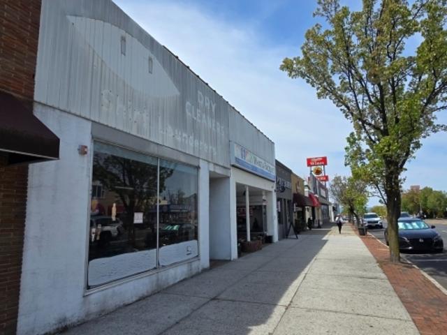 466 Bloomfield Ave