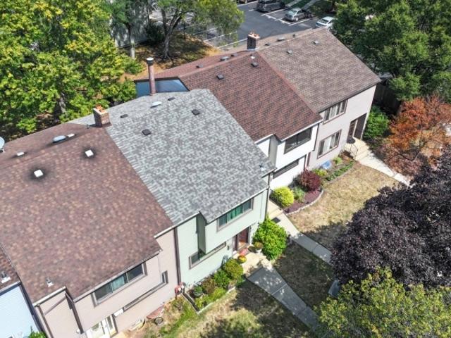 466 Brookside Ln