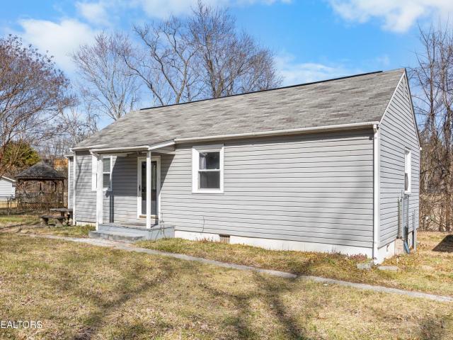 466 Hidden Valley Rd