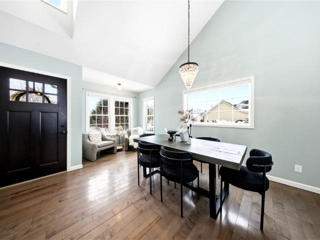 466 Lake Shore Drive
