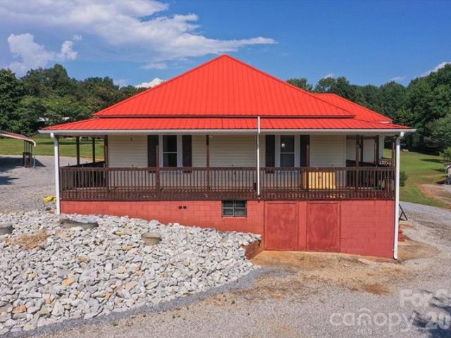 466 Miller Ave, Marion, NC 28752