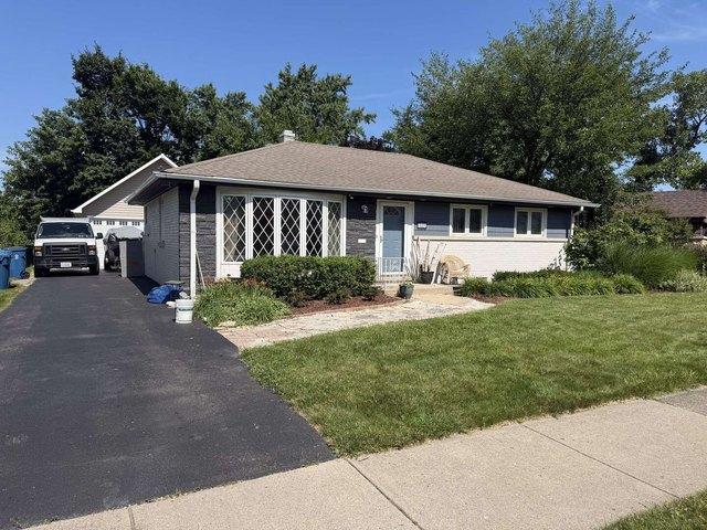 466 N Ridgeland Ave, Elmhurst, IL 60126