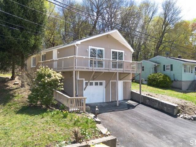 466 Waterville St, Waterbury, CT 06710