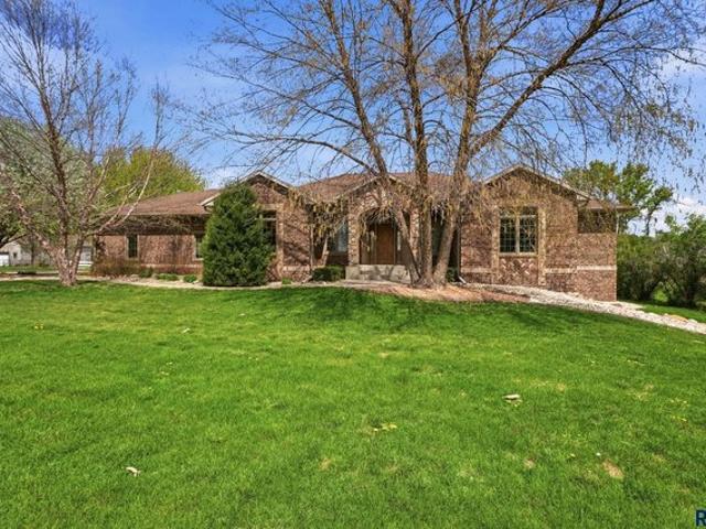 46746 th St, Sioux Falls, SD 57107