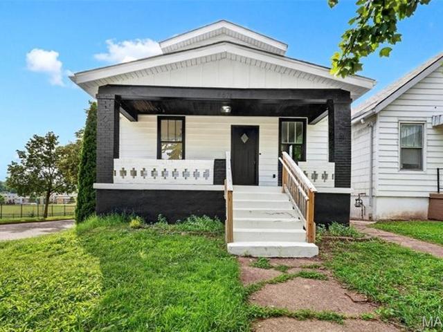 4675 Dewey Ave, Saint Louis, MO 63116