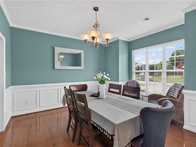 4676 Yeardley LOOP