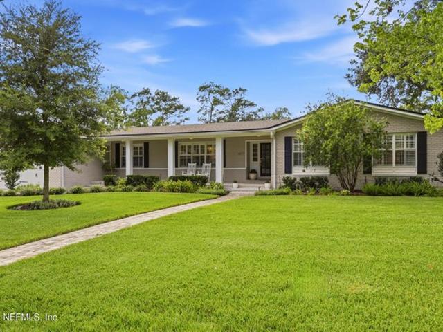4677 Long Bow Rd, Jacksonville, FL 32210