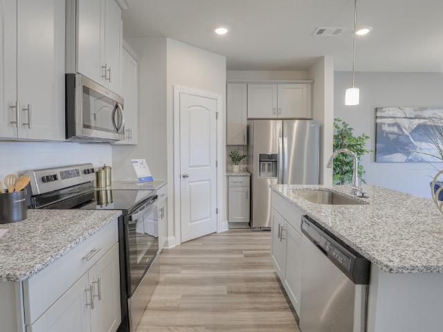 4677 Ridge Bend Dr