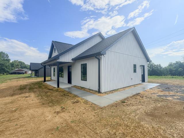 4677 Scottsville Rd
