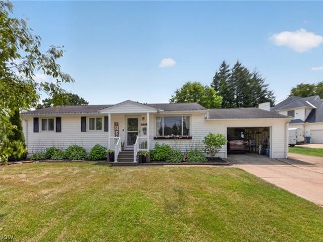 46785 Middle Ridge Rd, Amherst, OH 44001