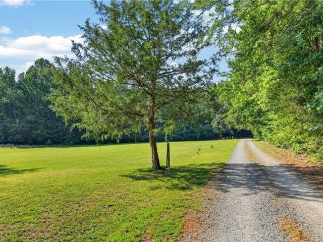 4678 Fred Frank Trl, Sophia, NC 27350