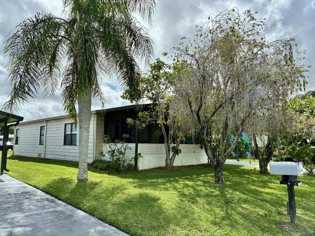 4678 SE Balsawood Ter Unit B05004, Stuart, FL 34997