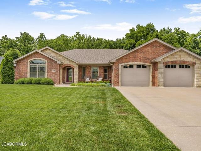 4679 Tanman Ct, Jefferson City, MO 65109