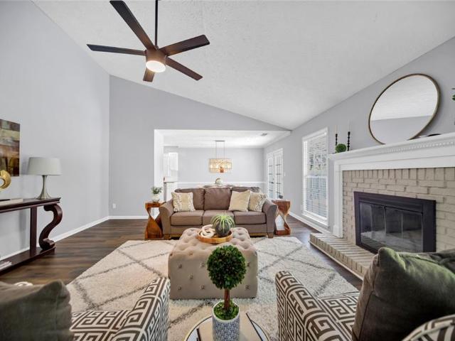 4670 Sengen Trace