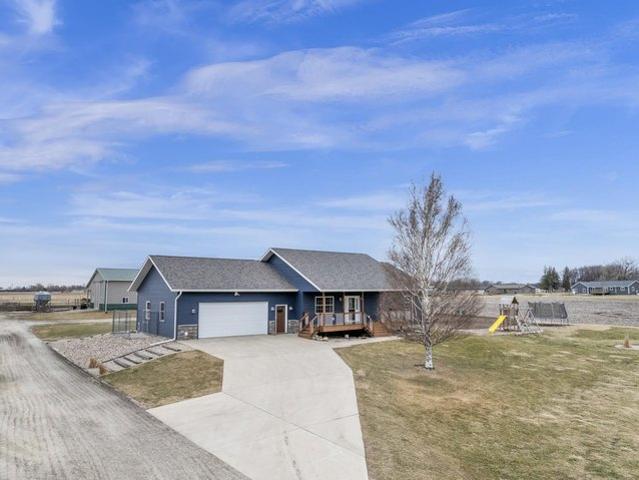 4670 th St, Emmetsburg, IA 50536