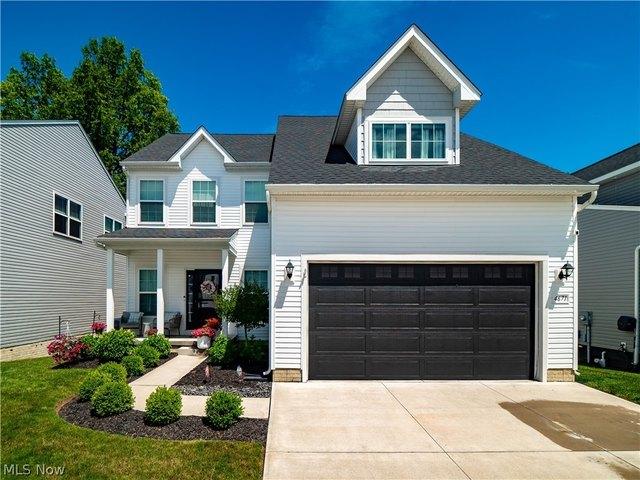 4671 Boulder Ln, Lorain, OH 44053
