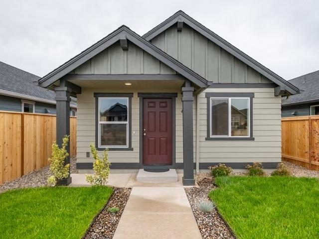 4672 Harrier St SE, Albany, OR 97322