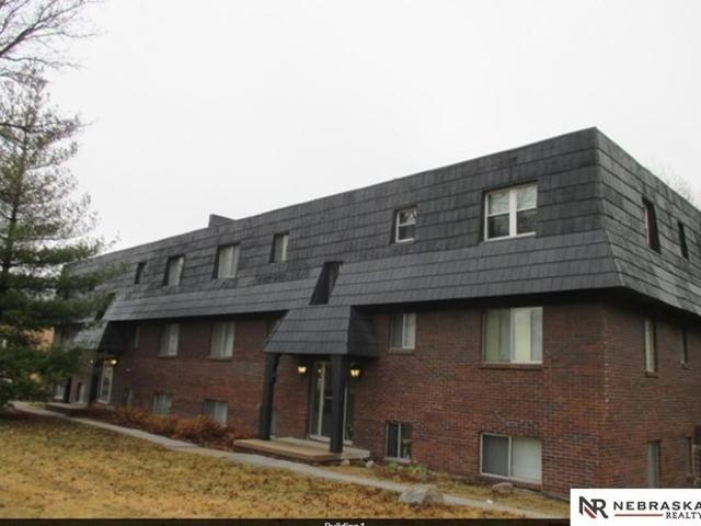 4672 Harrison St, Omaha, NE 68157