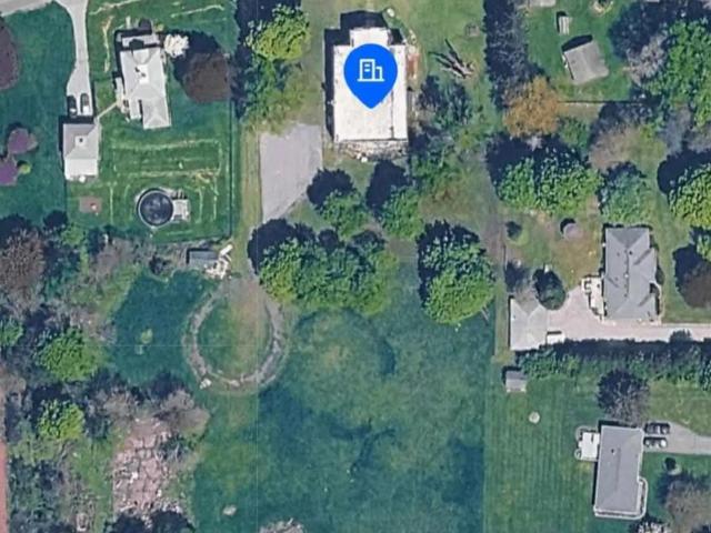 4672 S Creek