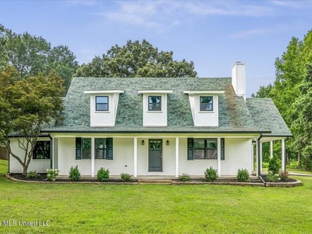 4673 Douglas Dr, Olive Branch, MS 38654