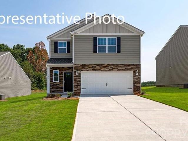 4673 Fanning Rd, Hickory, NC 28602