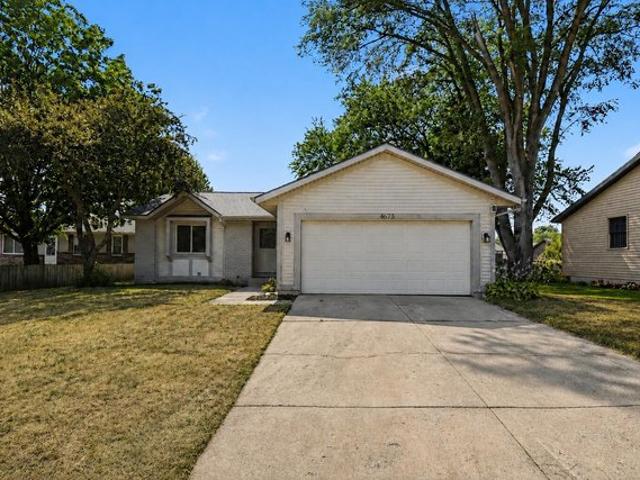 4673 Flying Eagle Dr SE, Grand Rapids, MI 49548