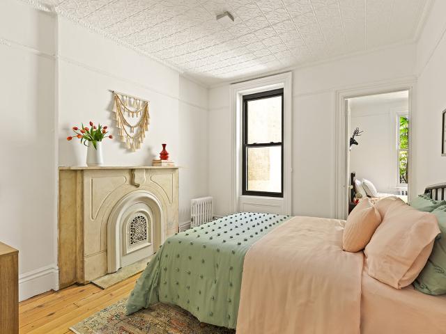 467 11th Street | Compass
