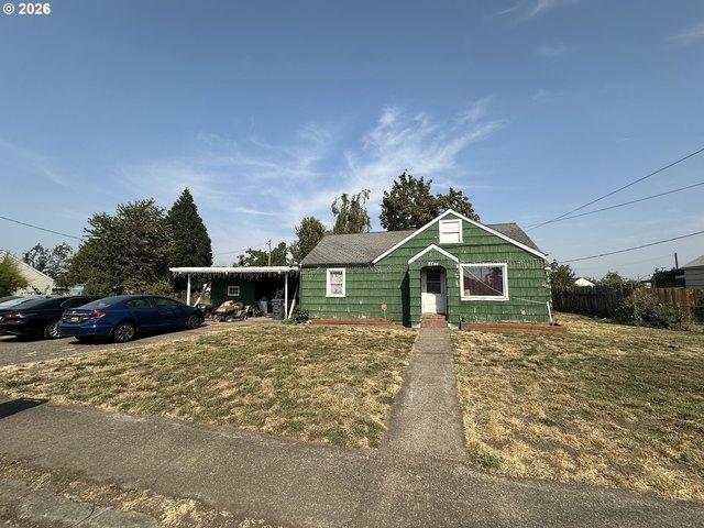 467 17th St, Springfield, OR 97477