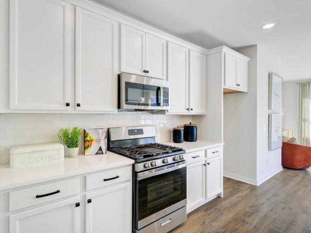 467 Caledon Court