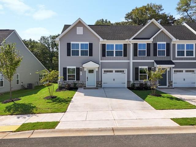 467 Jleasowe Ln, Greenville, SC 29605