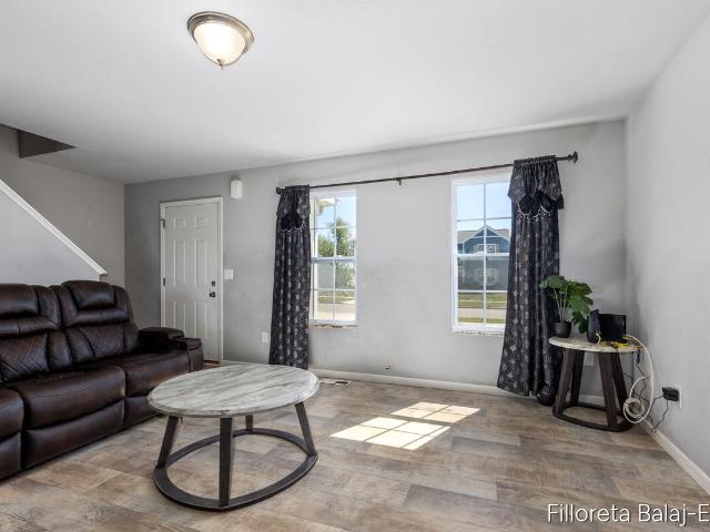 467 Oak View Drive
