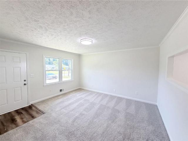 467 Oak Way