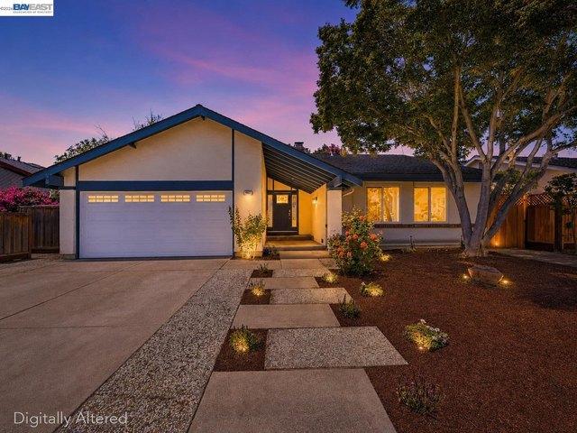 467 Lowell Pl, Fremont, CA 94536