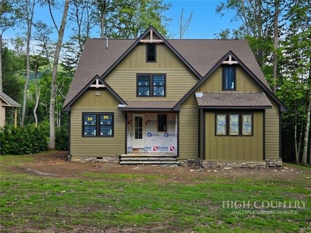 467 Linville River Dr, Linville, NC 28646