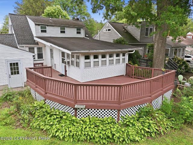 467 N 8th Street