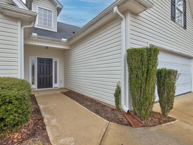 467 N Sweetwater Hills Drive