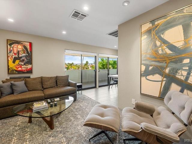 467 S Calle El Segundo, Unit D1, Palm Springs, CA 92262 | MLS #32600