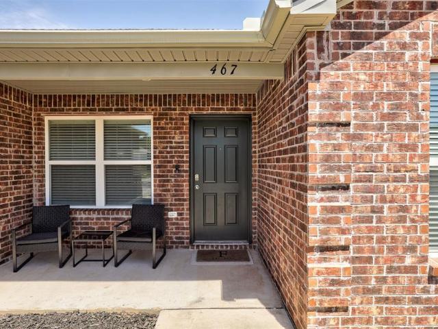 467 SE 7th Place