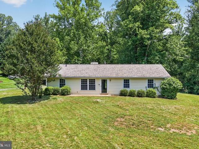 467 Staton Ln, Amissville, VA 20106