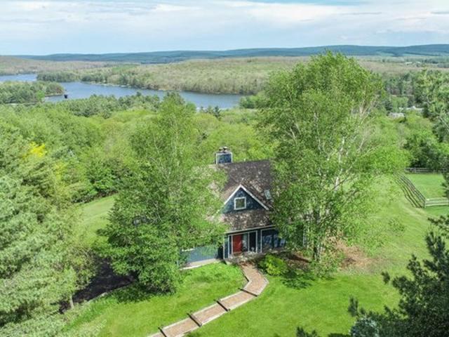 467 Paradise Ridge Rd, Oakland, MD 21550