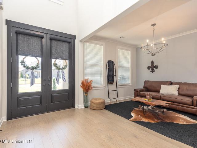 467 Ruskin Loop