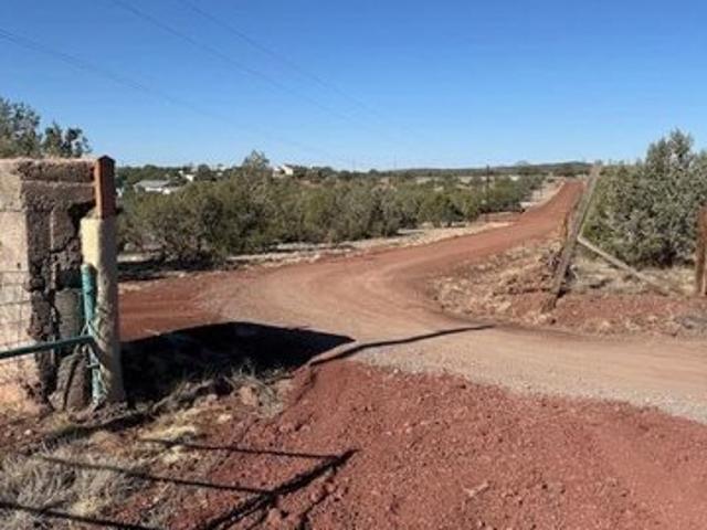 467 W Edgewood Dr, Williams, AZ 86046