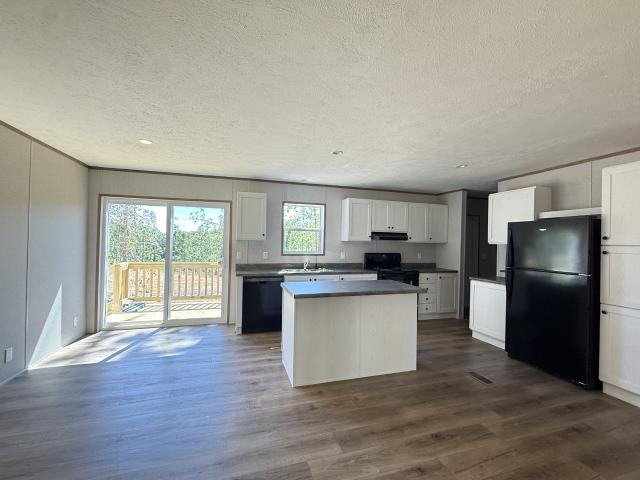 467 Woodland Rd