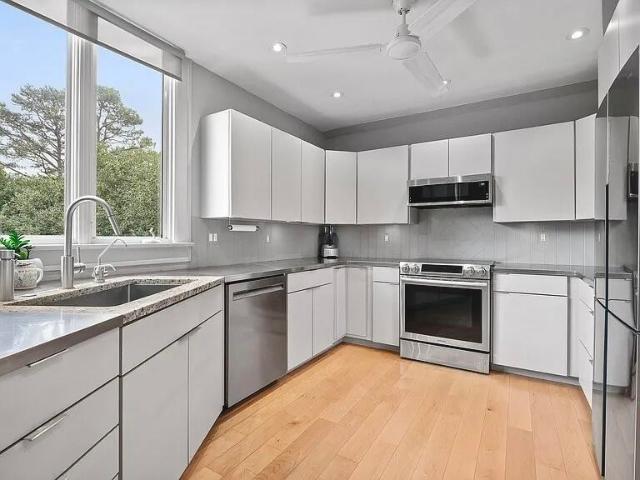 467 Wisley Way