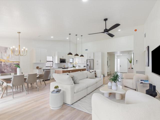 4684 Daylily Ct, Boynton Beach, FL 33436 | MLS #R11169 | Compass