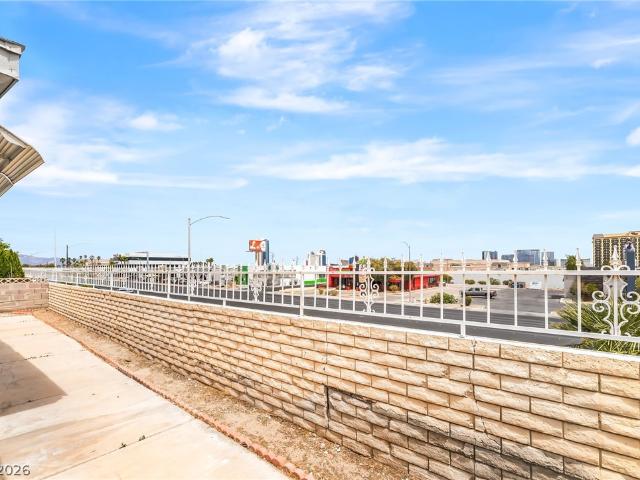 4684 Royal Ridge Way, Las Vegas, NV 89103 | MLS #2776