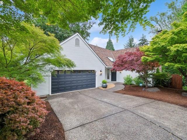 4684 SW Flower Pl, Portland, OR 97221