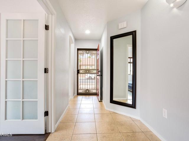 4686 redwood street